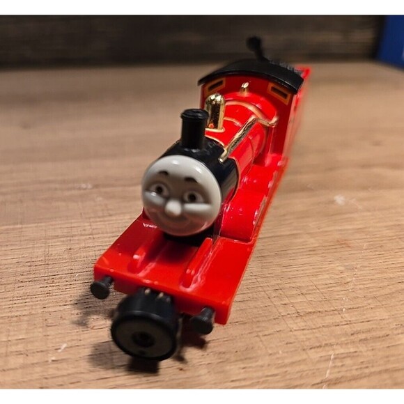 ERTL | Toys | Ertl 987 Thomas The Tank Engine Friends James 5 Red ...